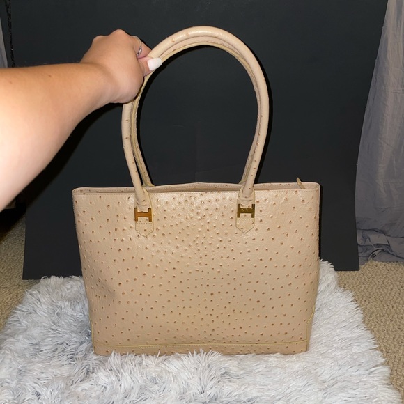 Ashneil | Bags | Ashneil Cream Ostrich Small Tote Bag | Poshmark